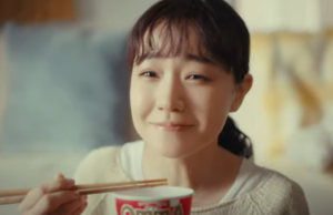 『QTTA』カップラーメンCMに奈緒が出演！ | YUTORI Channel